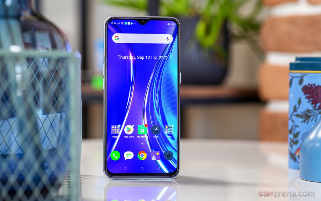 Realme XT pictures, official photos