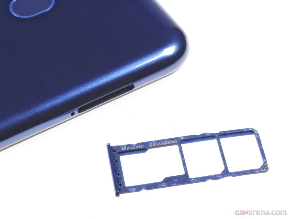 Samsung Galaxy M10 pictures, official photos