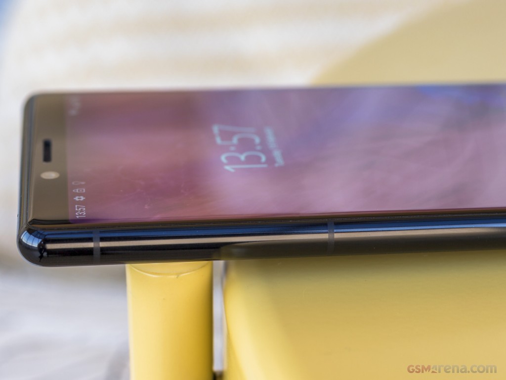 Sony Xperia 1 pictures, official photos
