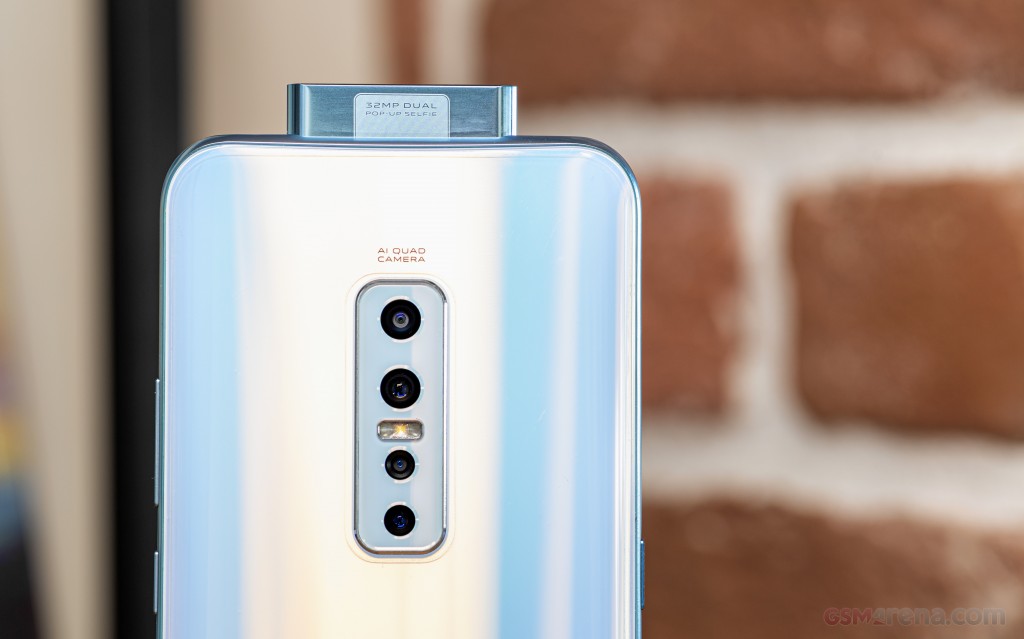 vivo V17 Pro pictures, official photos