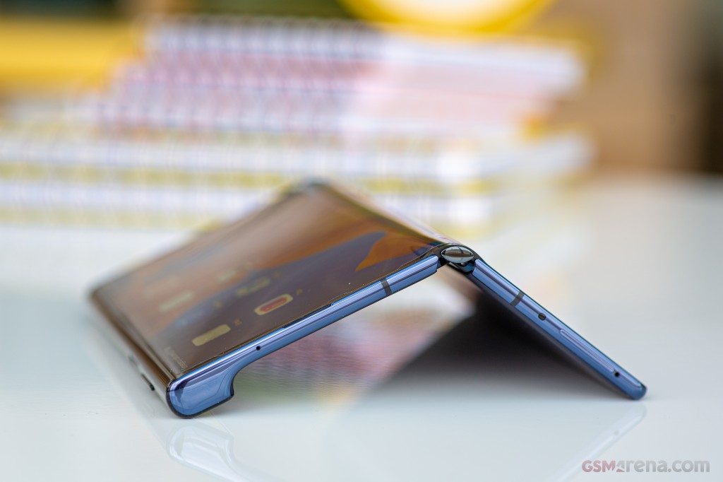 Huawei Mate Xs pictures, official photos