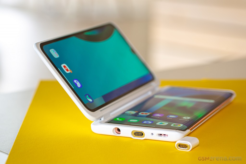 LG Velvet 5G pictures, official photos