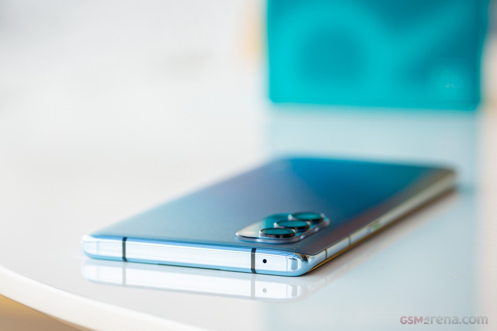 Oppo Reno4 Pro 5G pictures, official photos