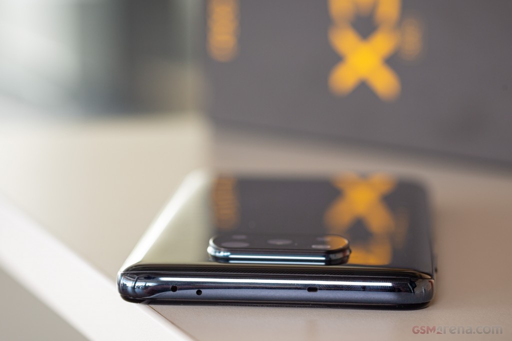 Xiaomi Poco X3 NFC pictures, official photos