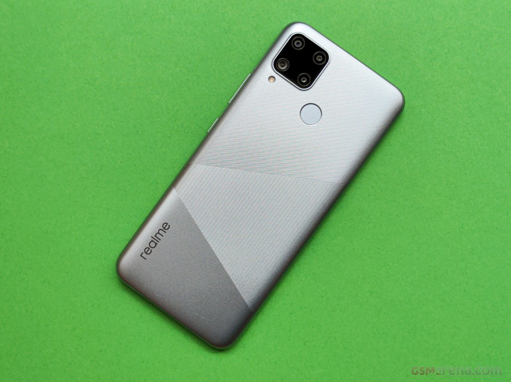 Realme C15 pictures, official photos