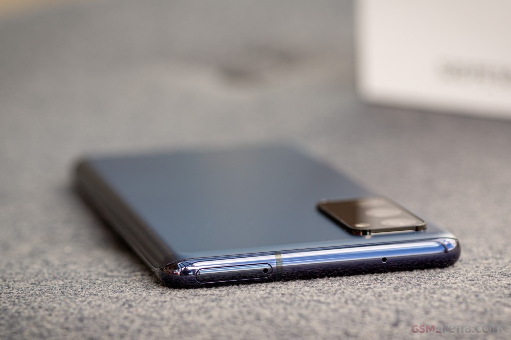 Samsung Galaxy S20 FE 5G pictures, official photos