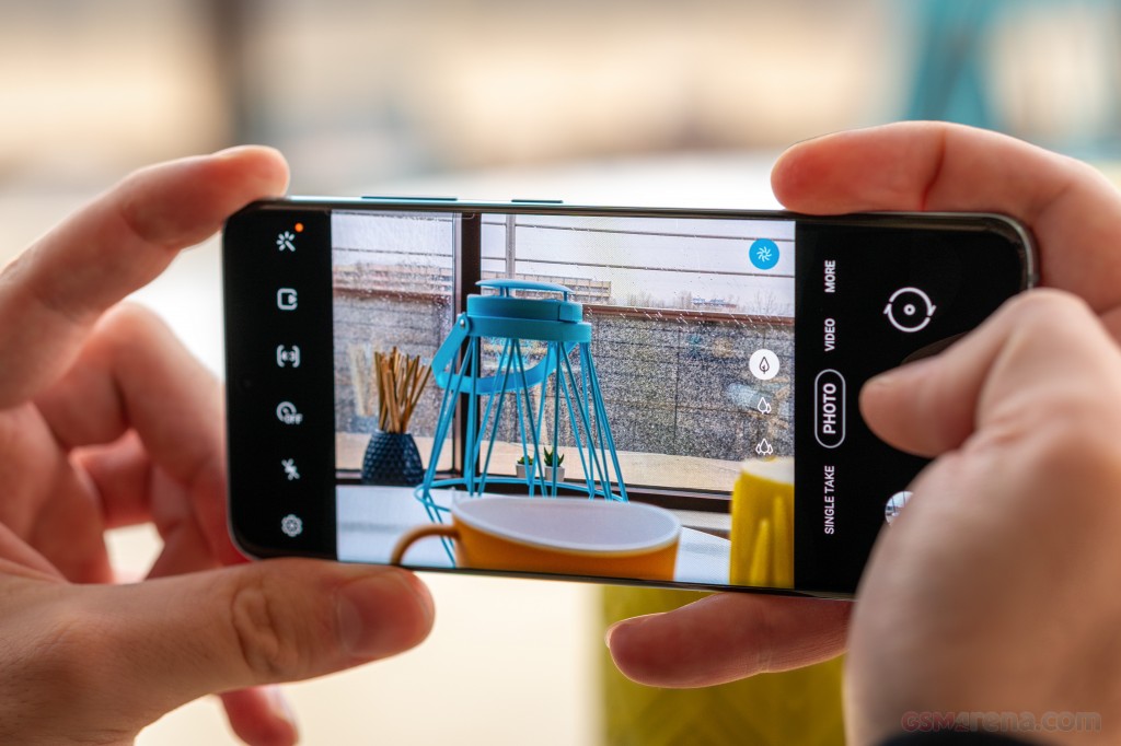 Samsung Galaxy S20 pictures, official photos