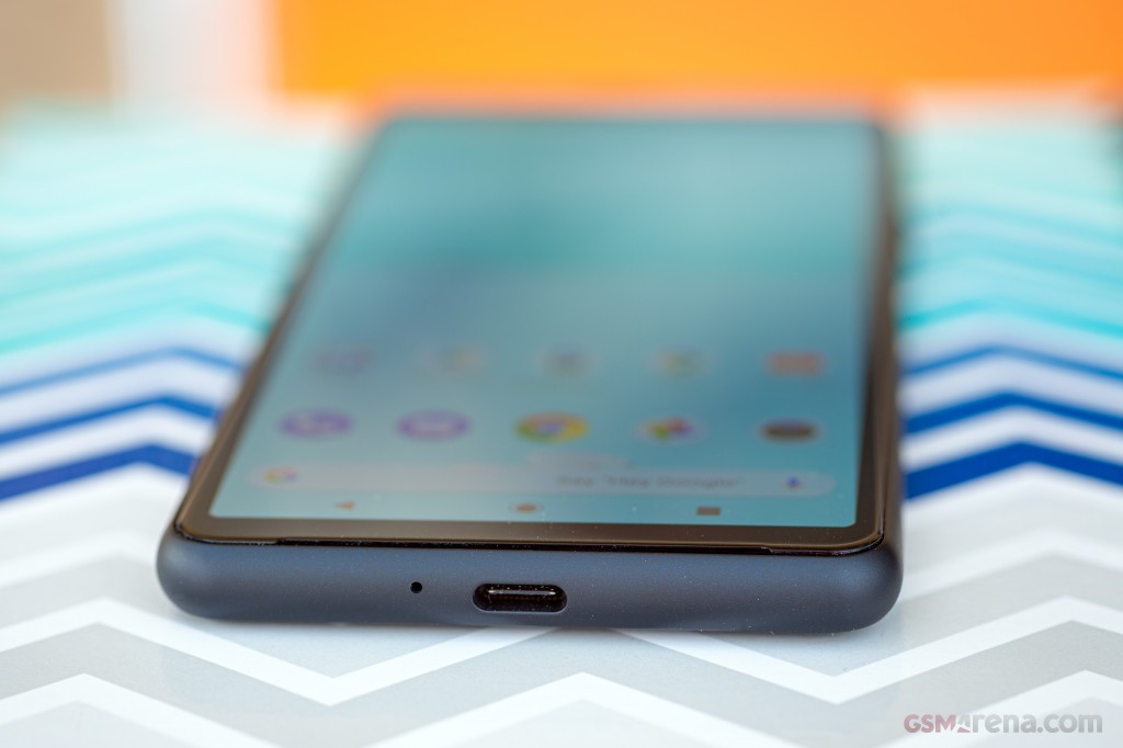 Sony Xperia 10 II pictures, official photos