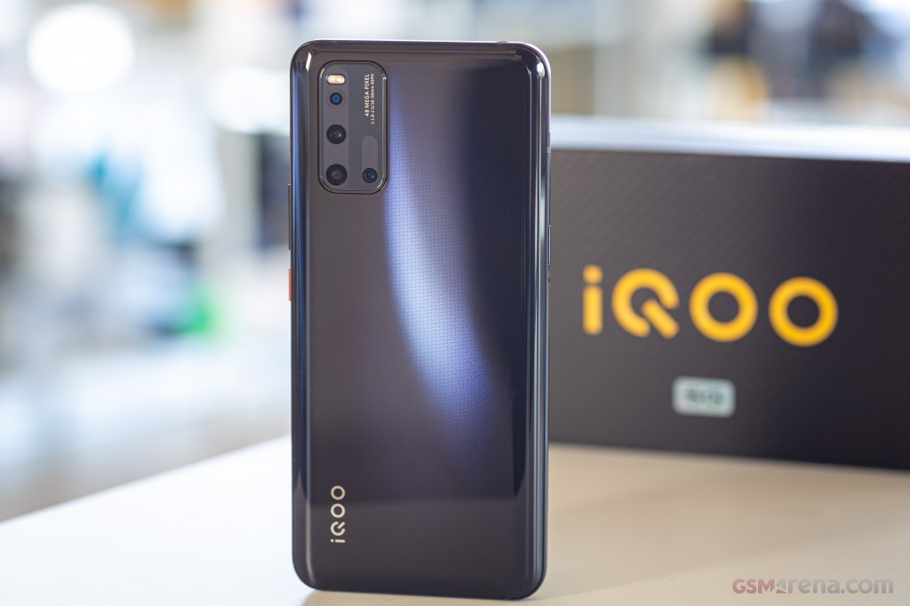 vivo iQOO 3 5G pictures, official photos