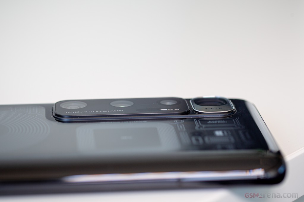 Xiaomi Mi 10 Ultra pictures, official photos
