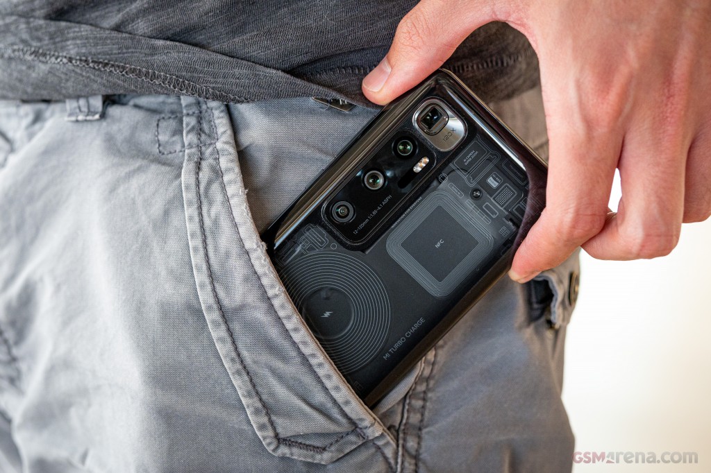Xiaomi Mi 10 Ultra pictures, official photos