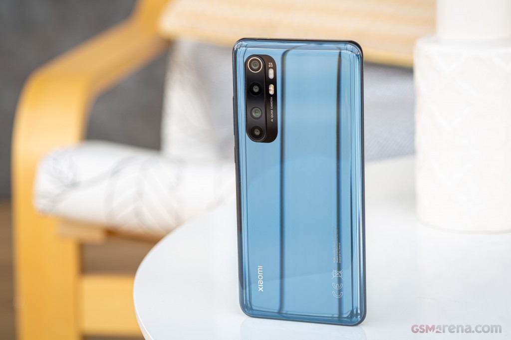 Xiaomi Mi Note 10 Lite pictures, official photos