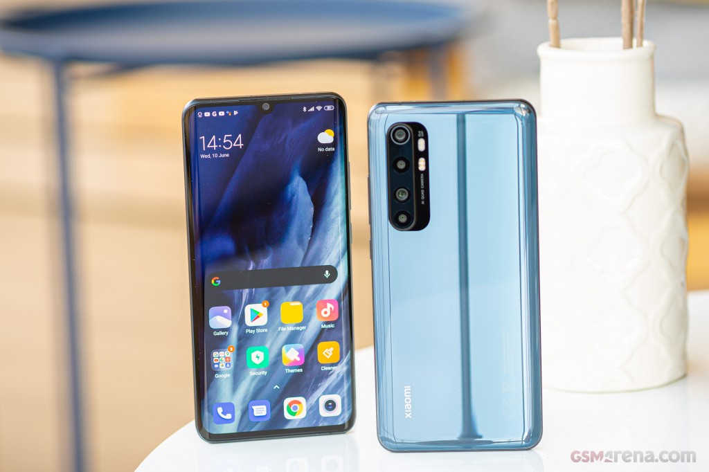 Xiaomi Mi Note 10 Lite pictures, official photos