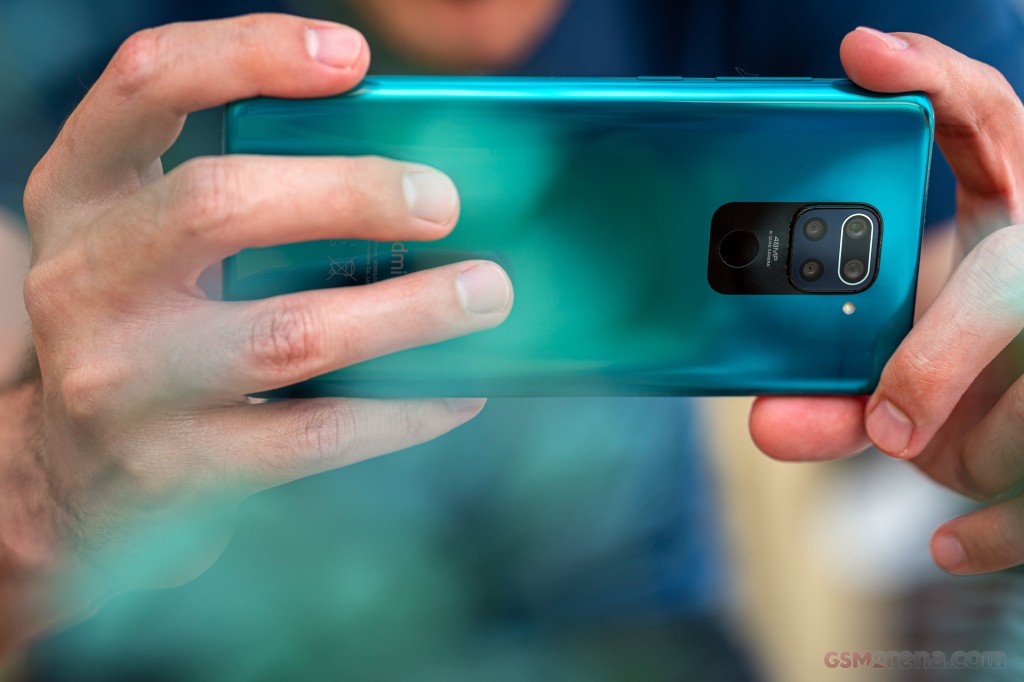 Xiaomi Redmi Note 9 pictures, official photos