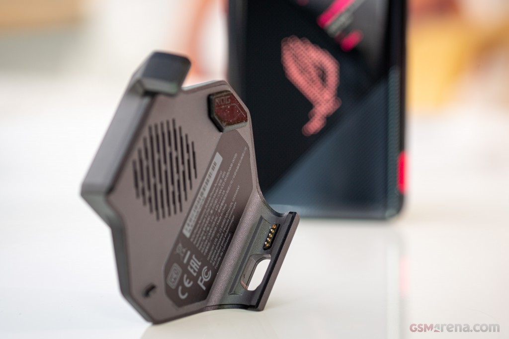 Asus ROG Phone 5 pictures, official photos