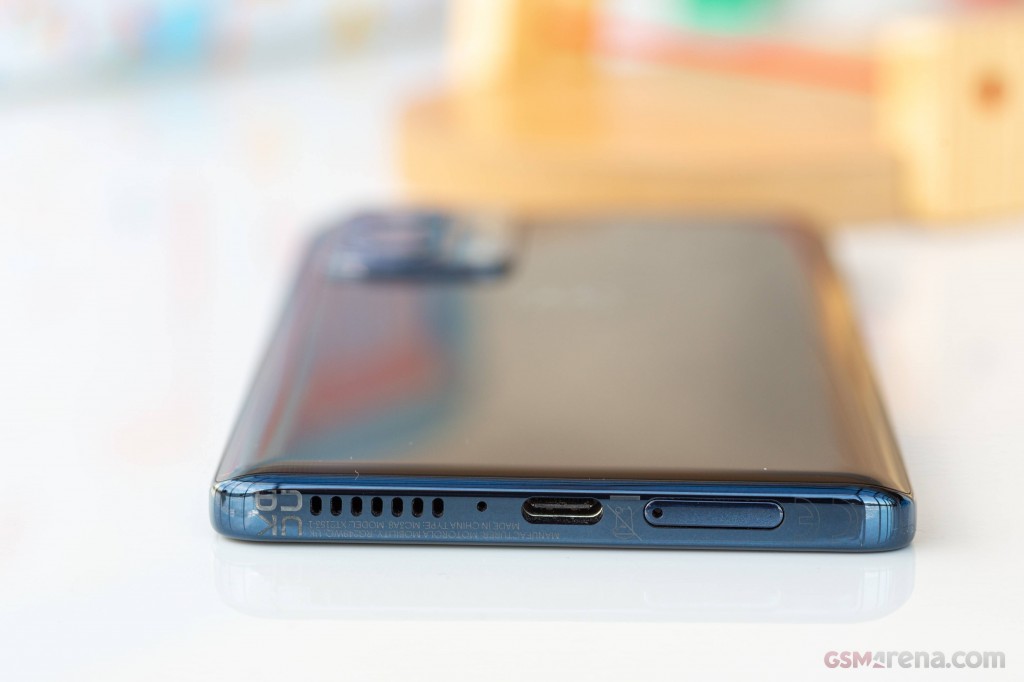 Motorola Edge 20 Pro pictures, official photos