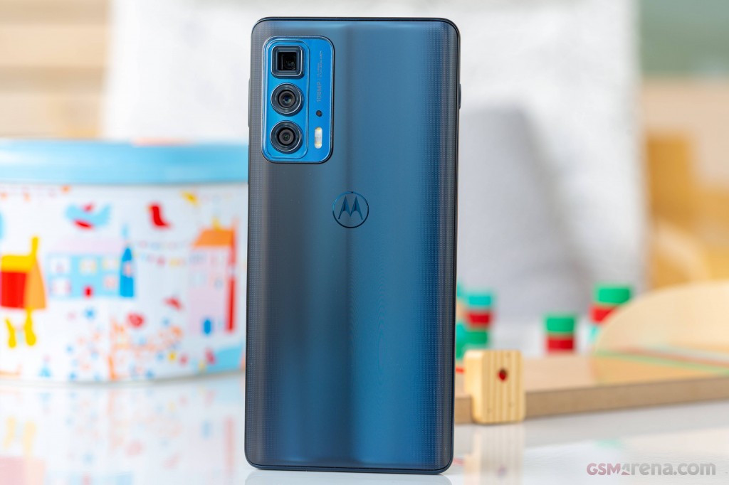 Motorola Edge 20 Pro pictures, official photos