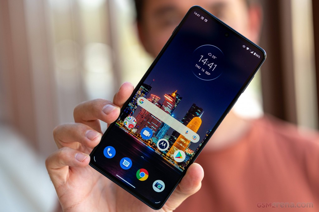 Motorola Edge 20 Pro pictures, official photos