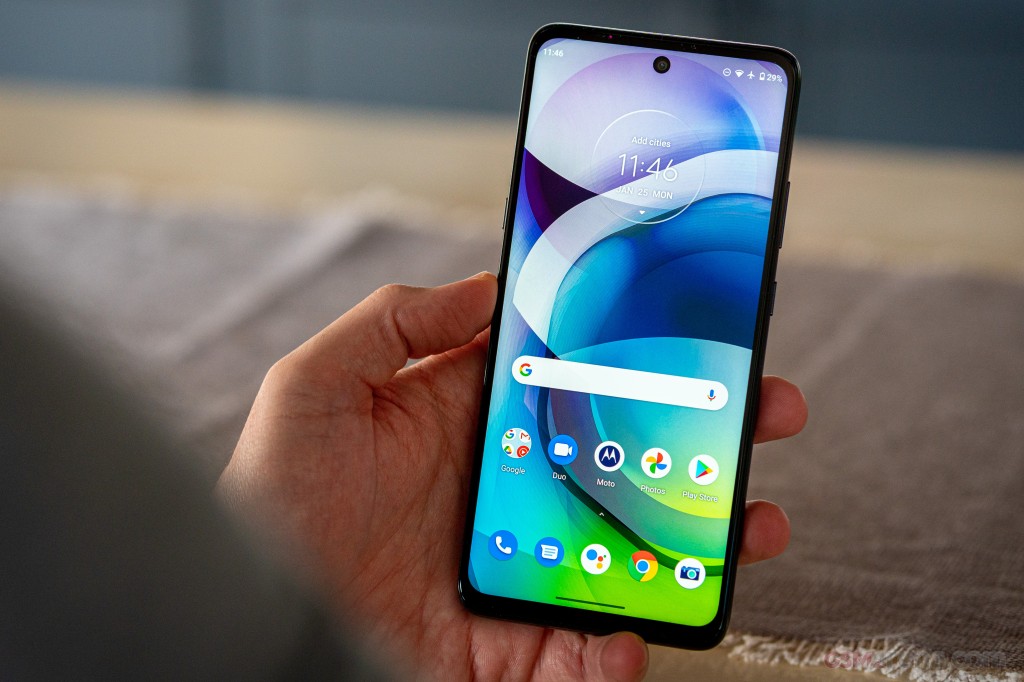 Motorola Moto G 5G pictures, official photos