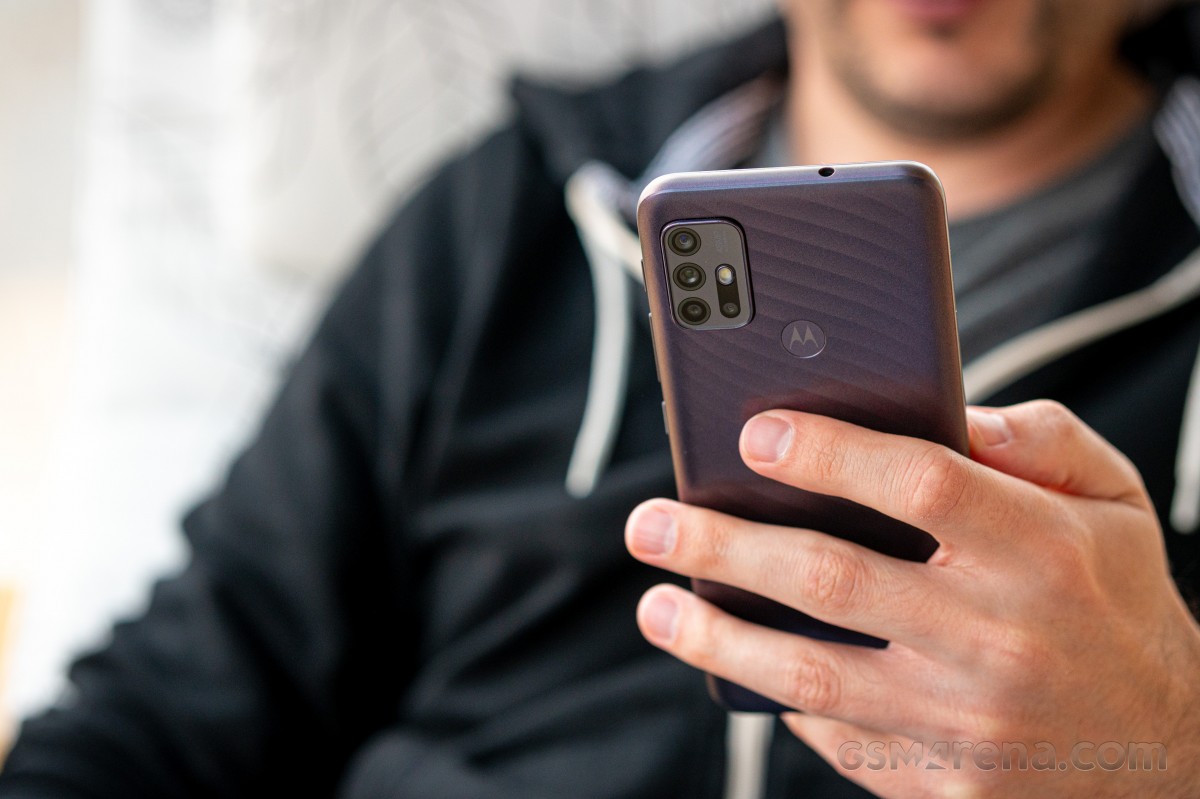 Motorola Moto G10 review: Alternatives, pros and cons, verdict