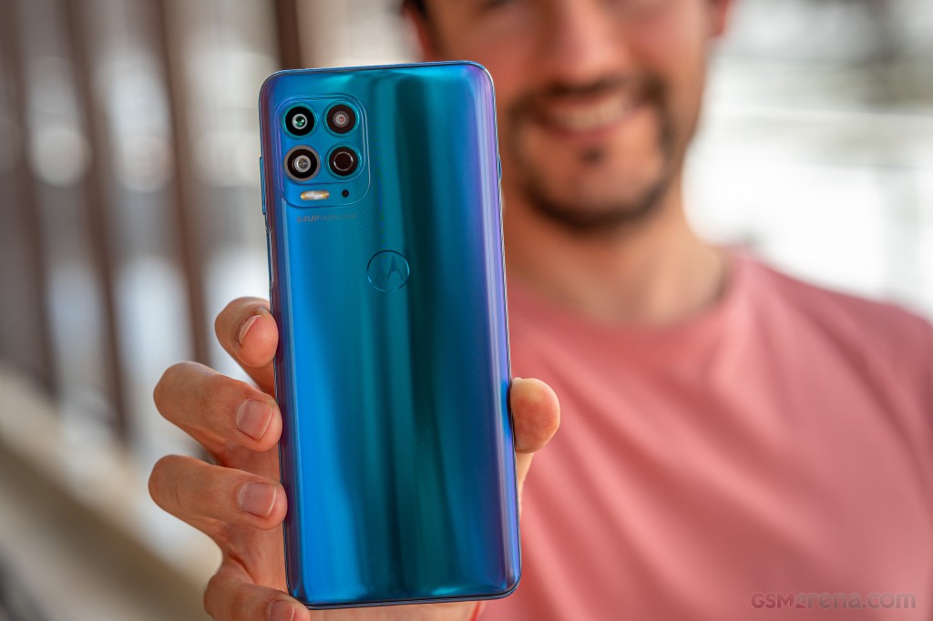 Motorola Moto G100 pictures, official photos