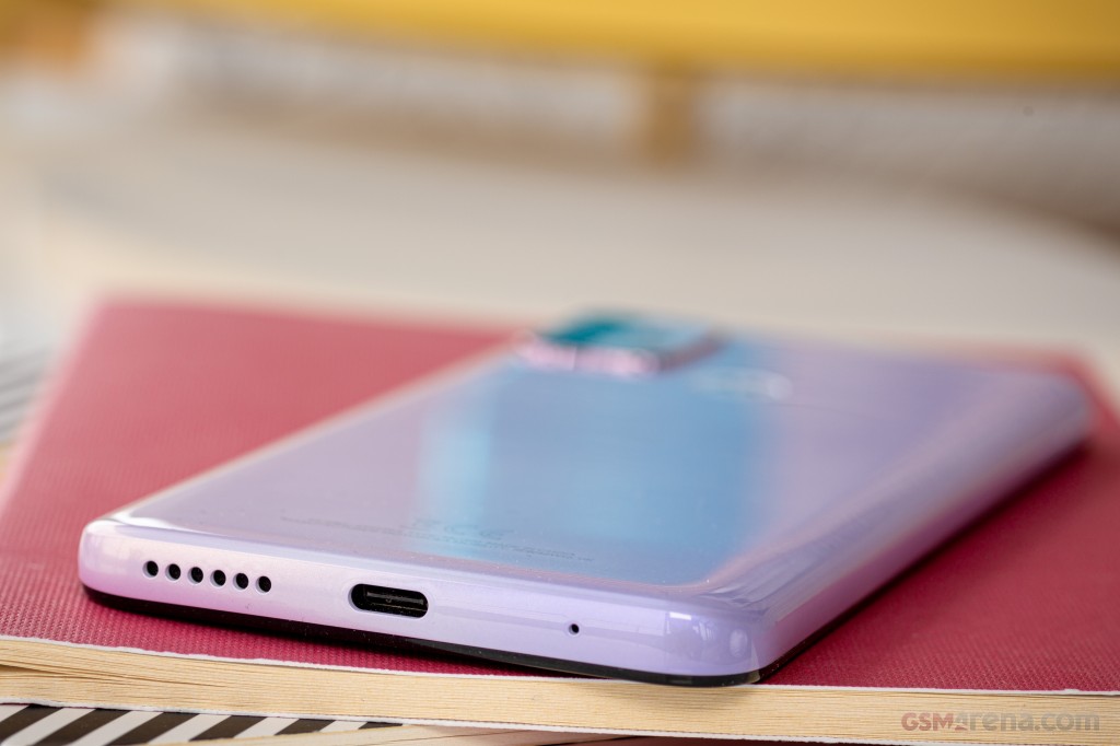 Motorola Moto G30 pictures, official photos