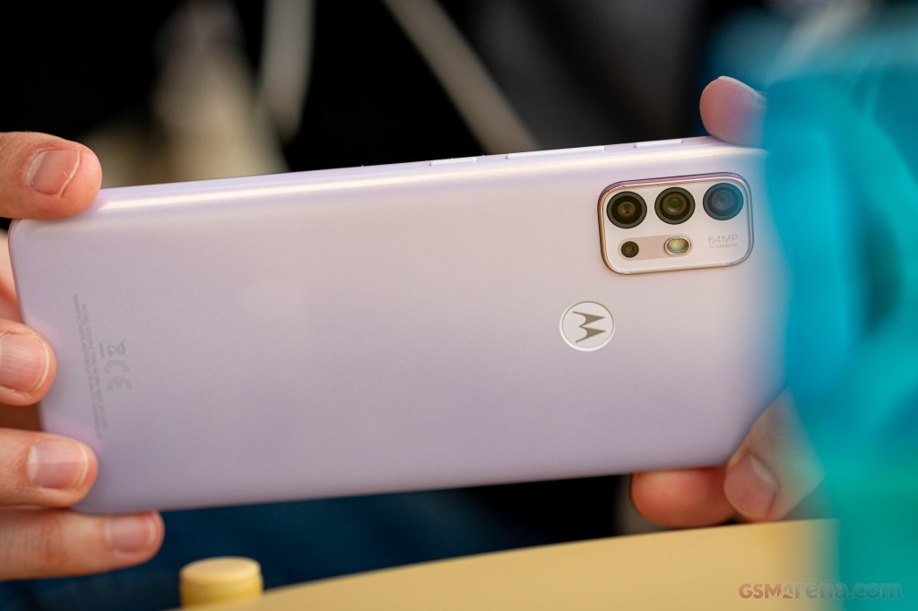 Motorola Moto G30 pictures, official photos