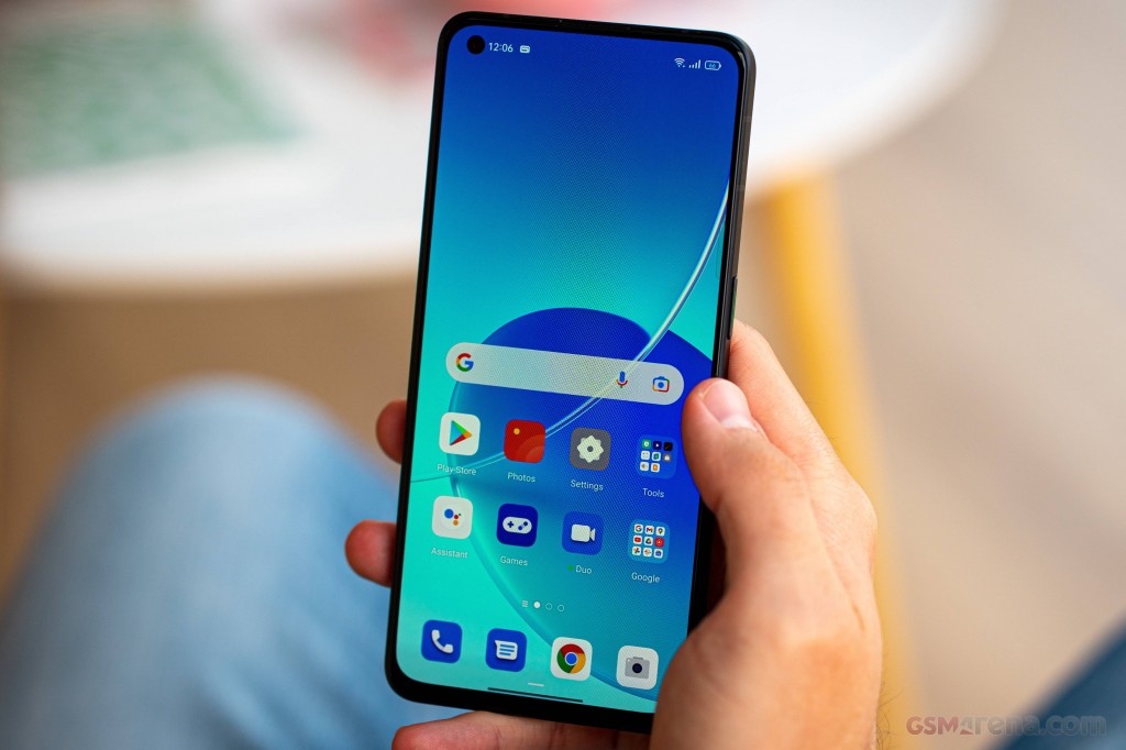 Oppo Reno6 5G pictures, official photos