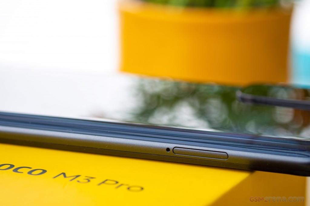 Xiaomi Poco M3 Pro 5G pictures, official photos