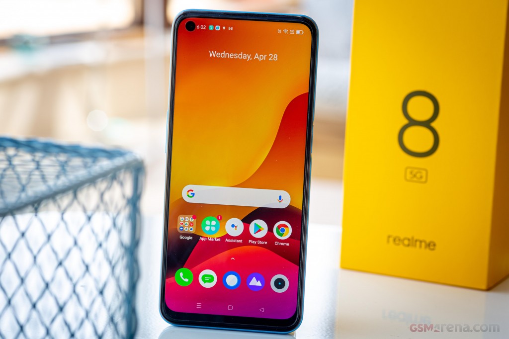 Realme 8 5G pictures, official photos
