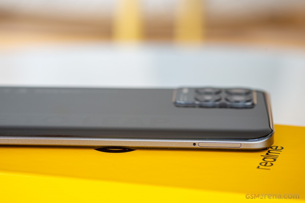 Realme 8 pictures, official photos