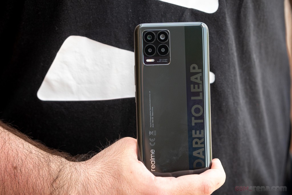 Realme 8 pictures, official photos