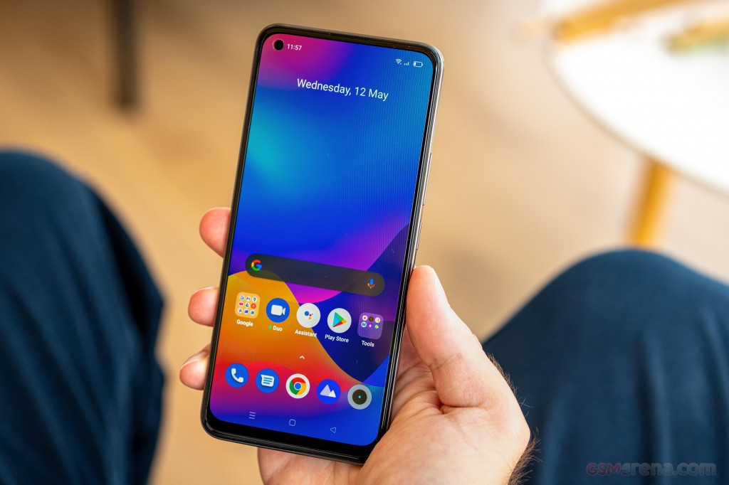 Realme 8 pictures, official photos