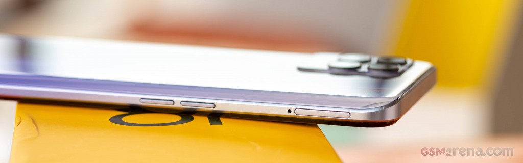 Realme 8i pictures, official photos