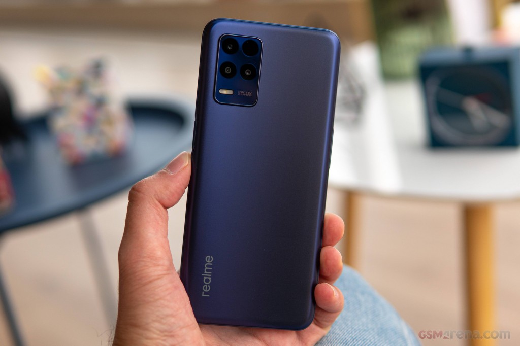 Realme 8s 5G pictures, official photos