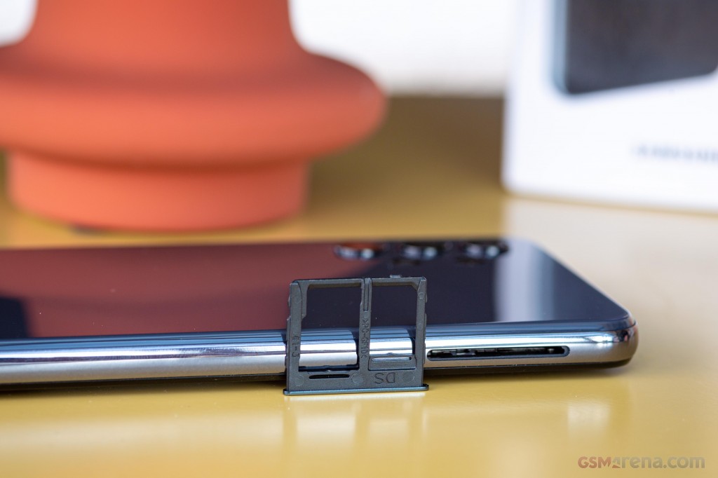 Samsung Galaxy A32 5G pictures, official photos