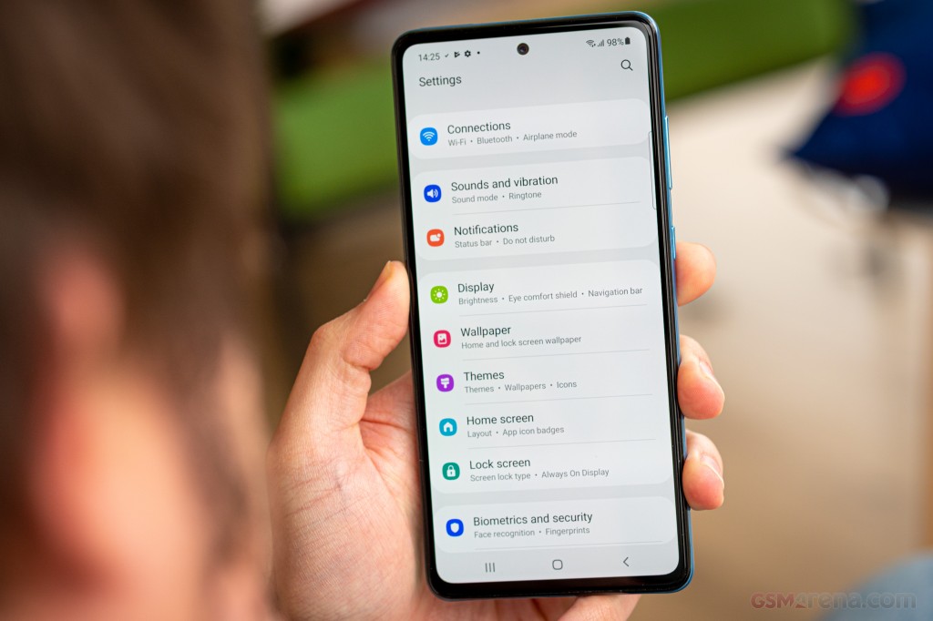 Samsung Galaxy A72 pictures, official photos