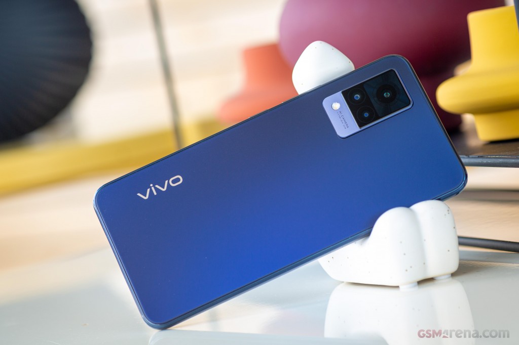 vivo V21 5G pictures, official photos