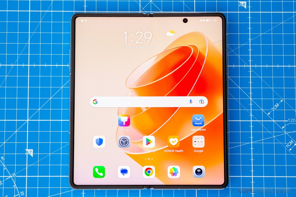 Honor Magic Vs pictures, official photos