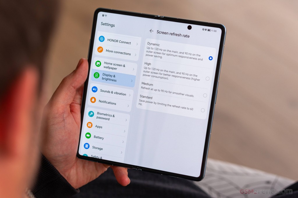 Honor Magic Vs pictures, official photos