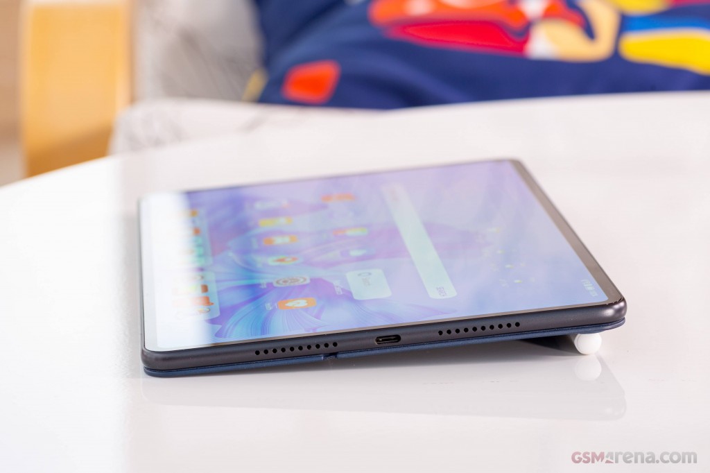 Huawei MatePad Pro 11 (2022) pictures, official photos