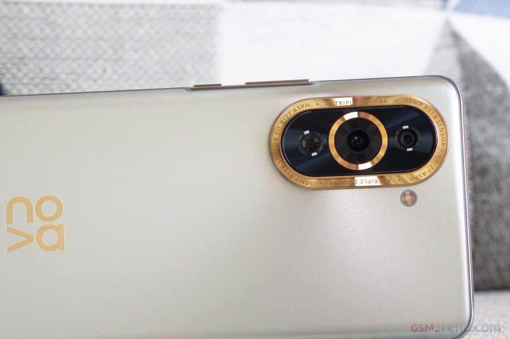 Huawei nova 10 Pro pictures, official photos