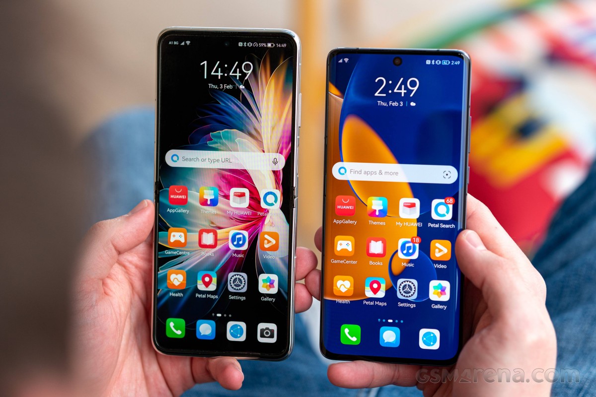 Huawei P50 Pocket Review User Interface Performance