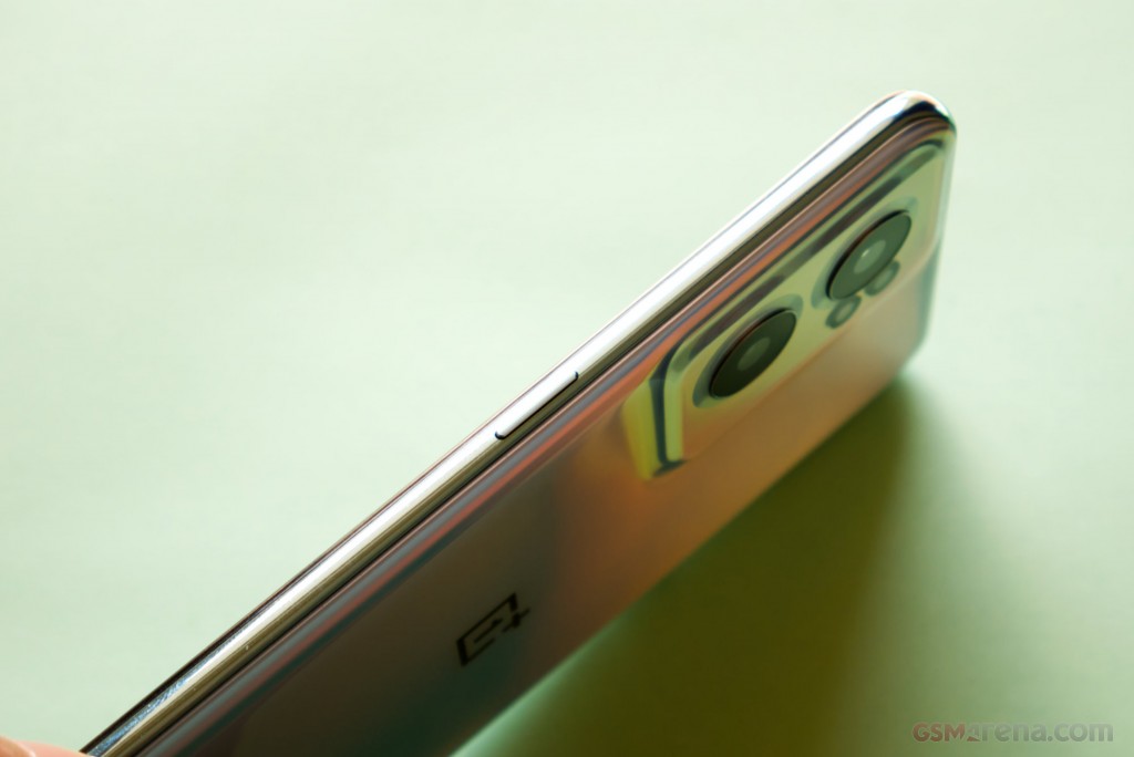 OnePlus Nord CE 2 5G pictures, official photos