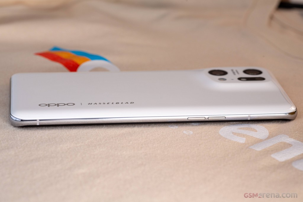 Oppo Find X5 Pro pictures, official photos