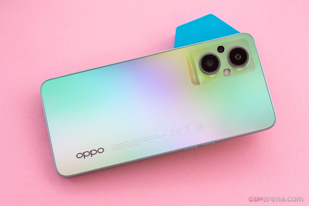 Oppo Reno7 Lite pictures, official photos