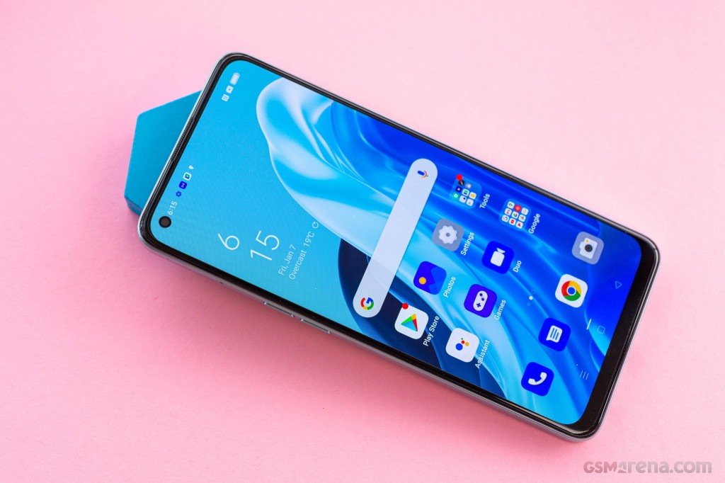 Oppo Reno7 Lite pictures, official photos