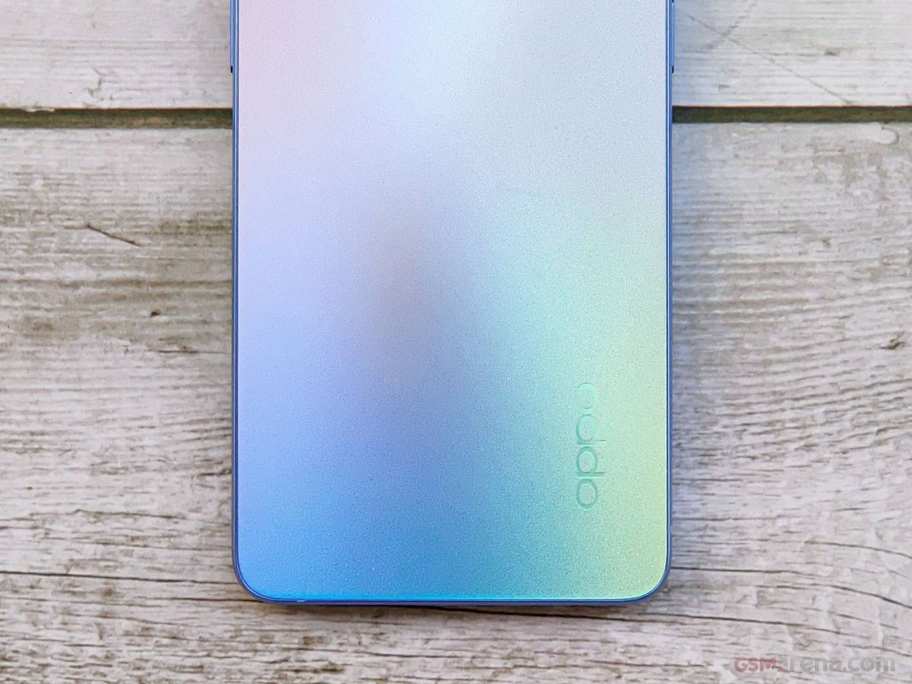 Oppo Reno7 Pro 5G pictures, official photos