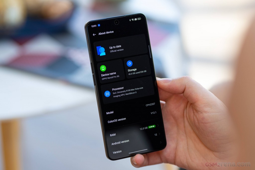 Oppo Reno8 Pro pictures, official photos