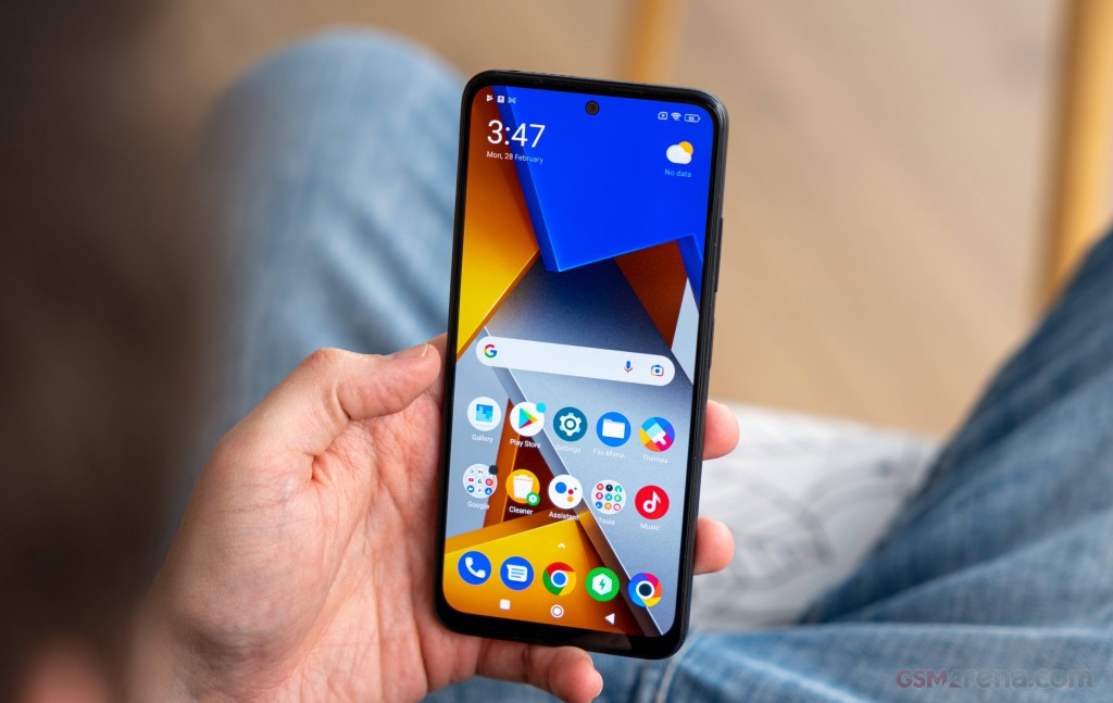 Xiaomi Poco M4 Pro pictures, official photos